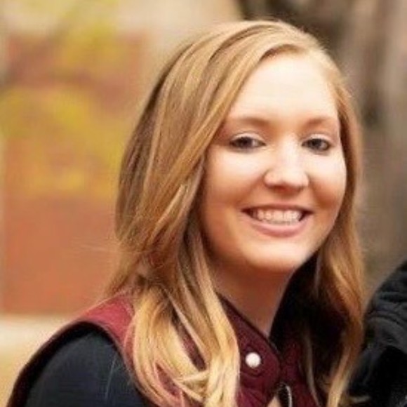 Krista's Closet (@krista_kellen) | Poshmark